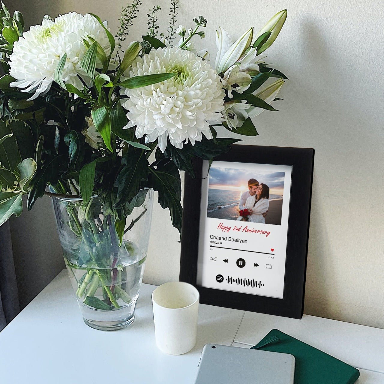 A Melodious Anniversary: Personalized Spotify Song Photo Frame – Paper ...